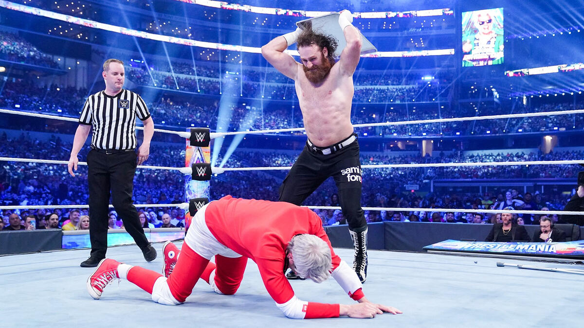 Sami Zayn Explains Why Johnny Knoxville Match Might Be His Favorite Of ...