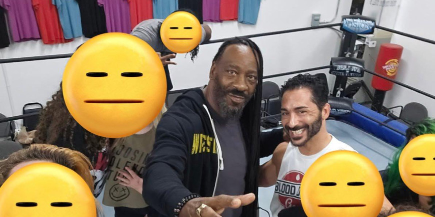 Booker T Explains Himself Being Photographed With Controversial ...
