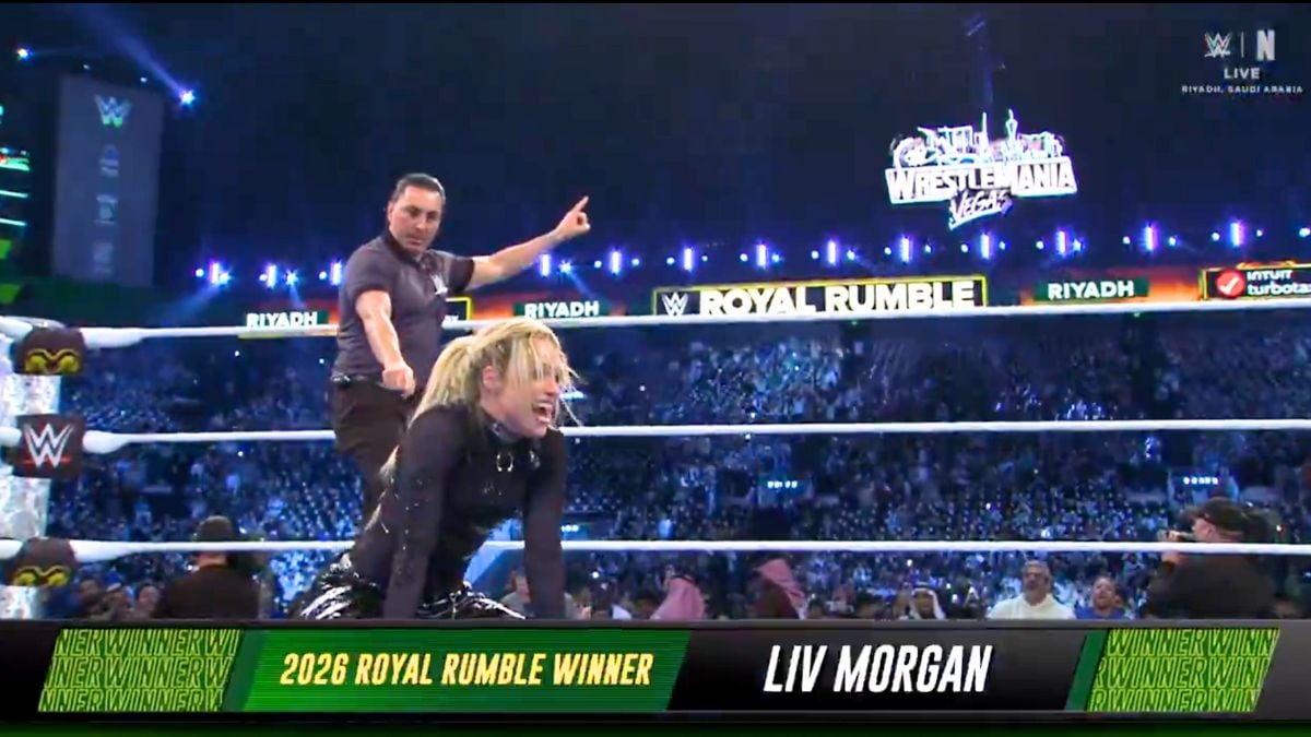 Liv Morgan Wins 2026 Women's Royal Rumble, Bella Twins Return | SEScoops
